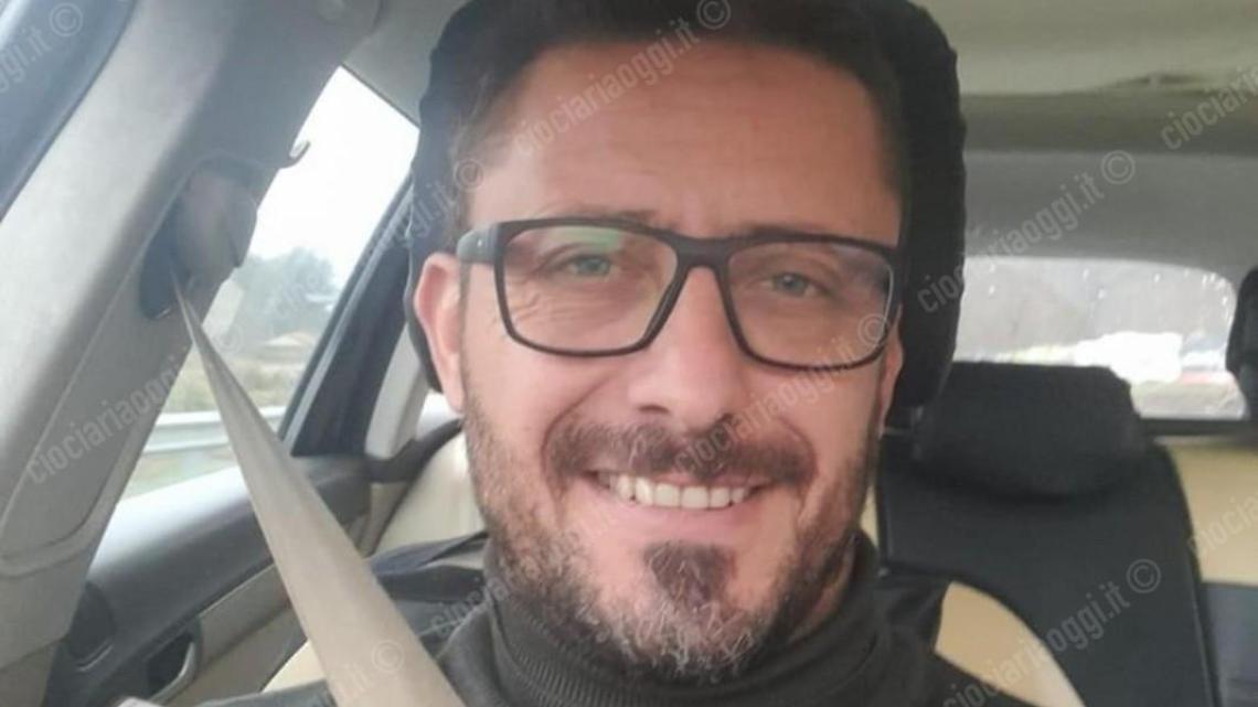 Scontro frontale tra due auto a Roma. Morto Alessandro Massimi ...