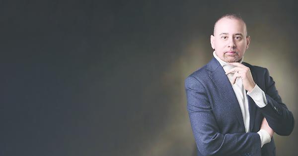 La classe non è acqua. A tu per tu con il docente di cerimoniale Andrea ...