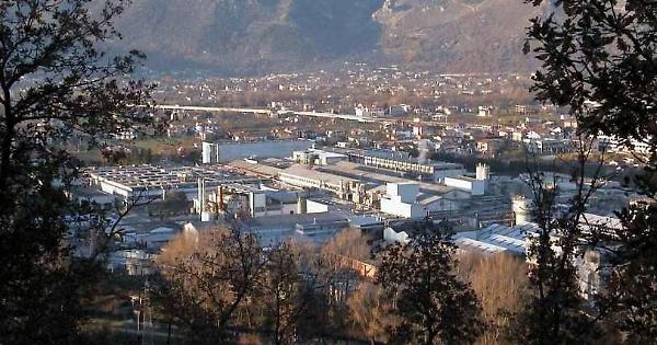 Sora, fumi inquinanti alla cartiera Burgo: tutti assolti - Foto 1 di 1 ...